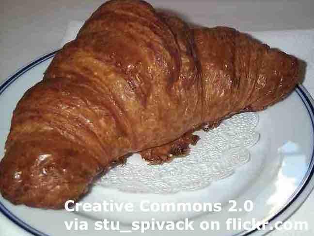Breaking News English | Speed Reading - 100 wpm | Croissant