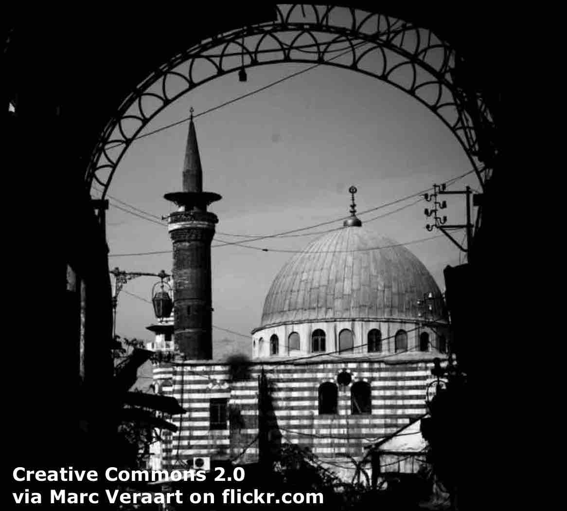 Breaking News English | Speed Reading - 100 wpm | Syrian refugees